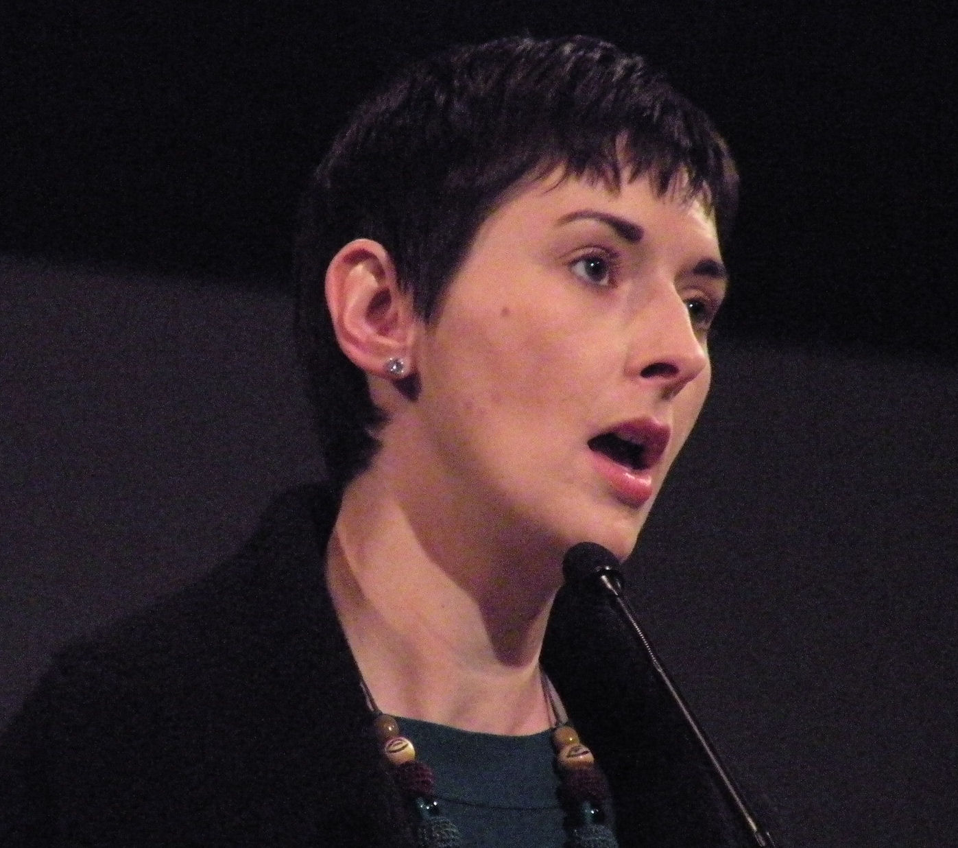 Caroline Pidgeon цитаты | Цитаты известных личностей